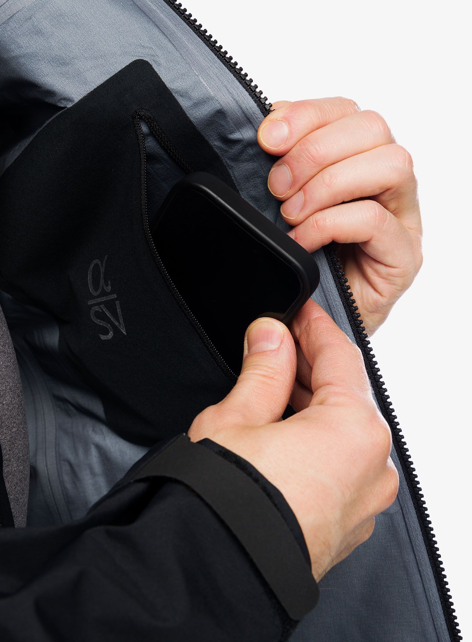Hardshell jakna Arcteryx Alpha SV Jacket - blk | 8a.si